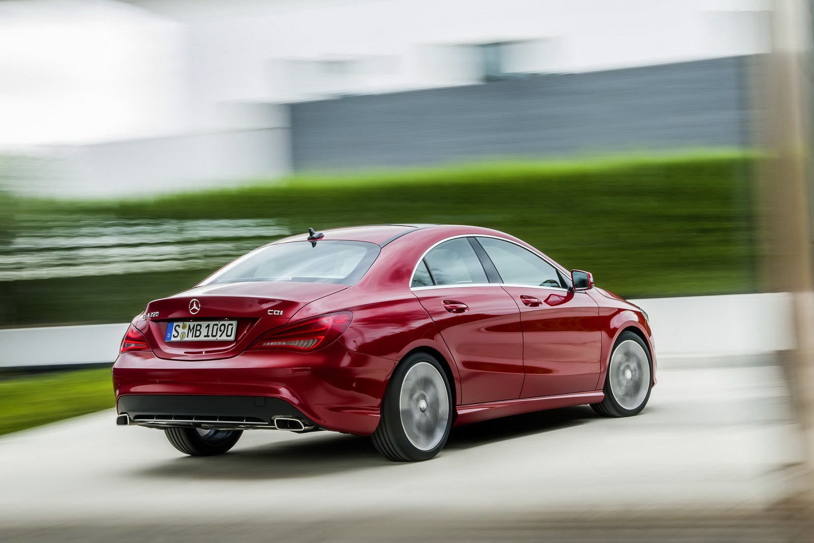 Mercedes-Benz CLA 2013 - Mercedes-Benz - Autopareri